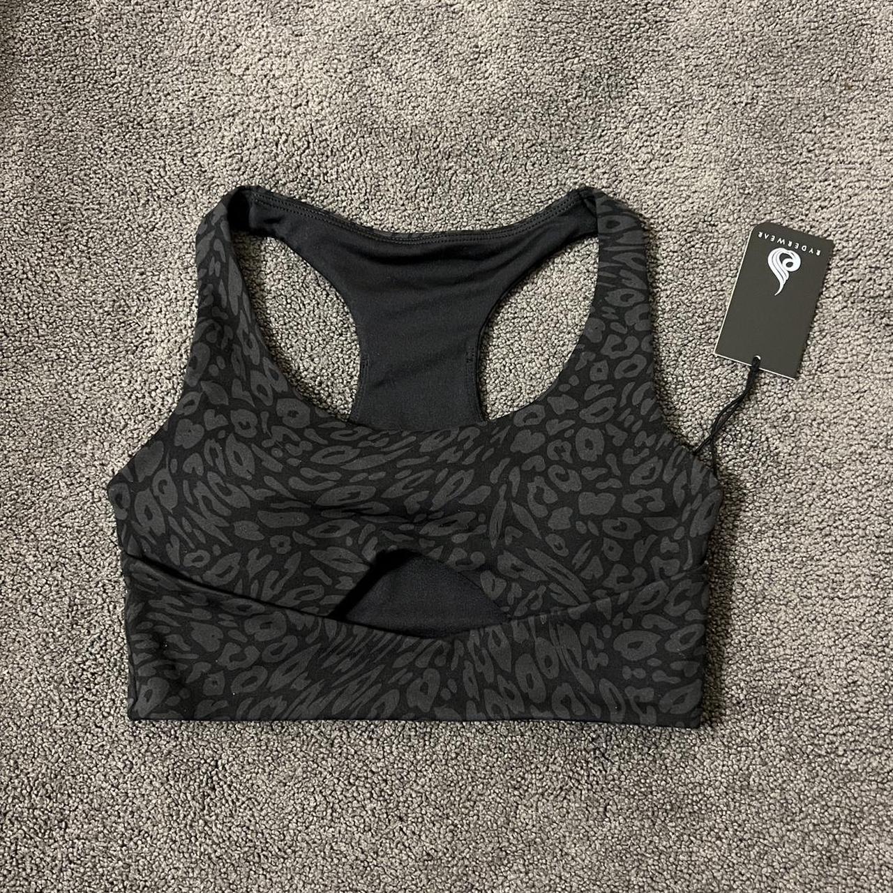 ☁️ ‘rotation’ sports bra ☁️ size - S ☁️ brand -... - Depop
