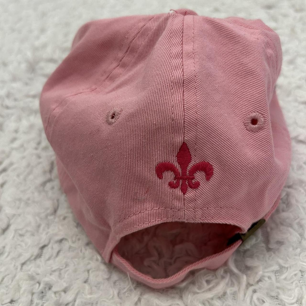 Cute vintage pink cap 2000’s style #y2k #vintage #cool - Depop