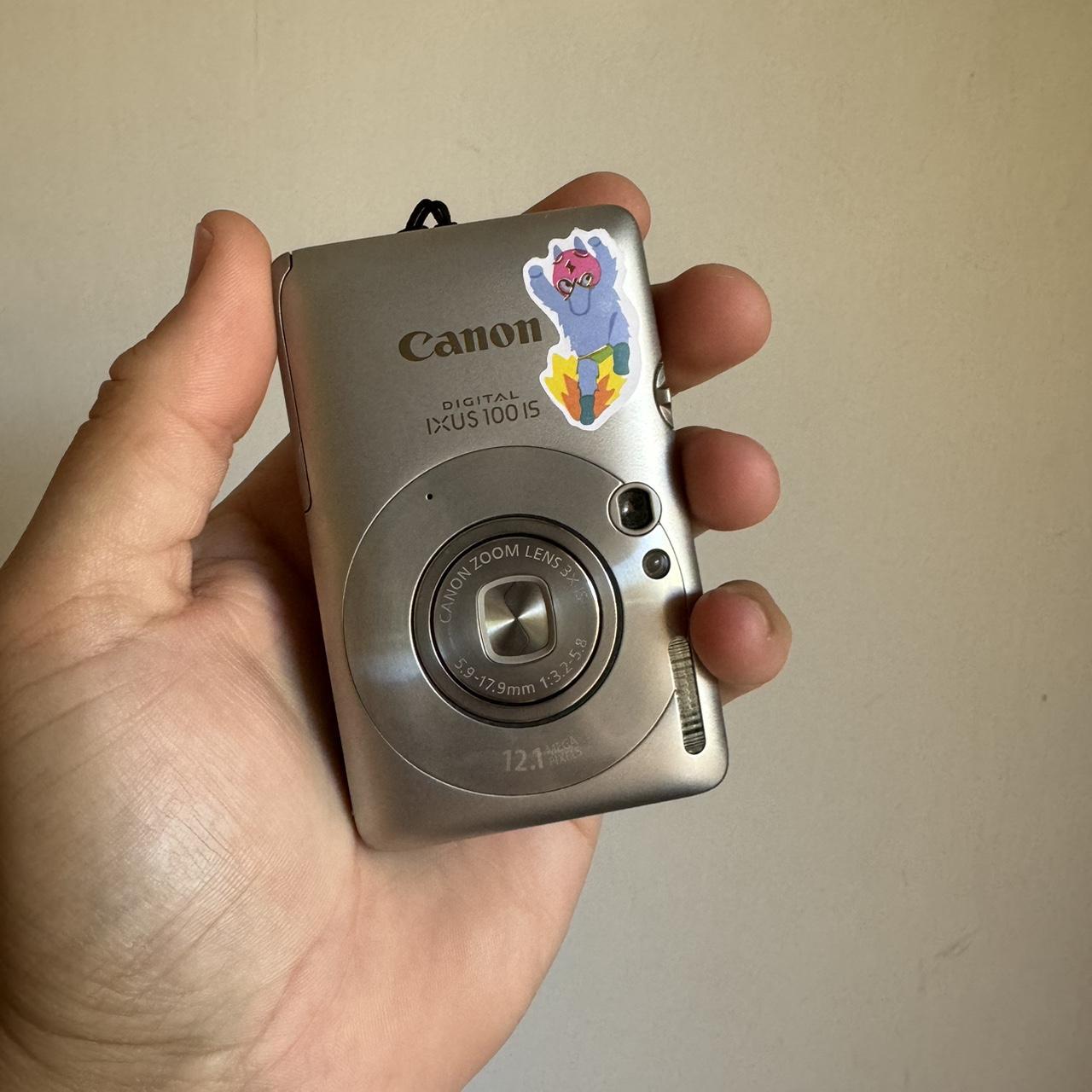 Canon IXUS 100 IS This small digicam is perfect to... - Depop