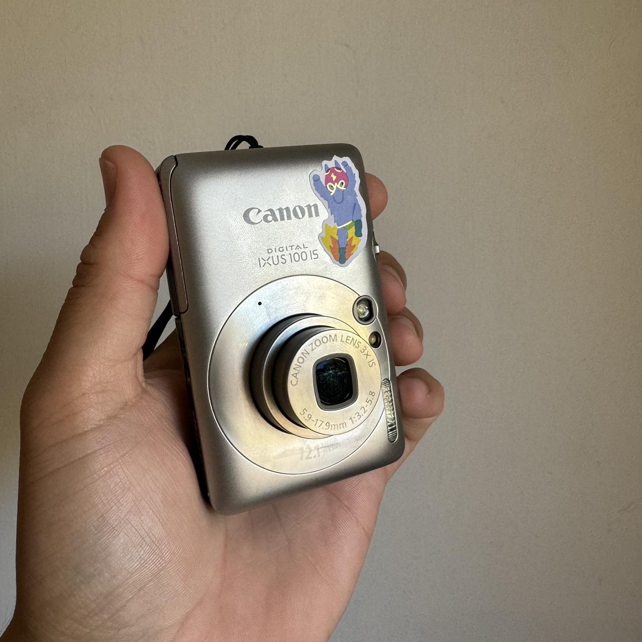 Canon IXUS 100 IS This small digicam is perfect to... - Depop