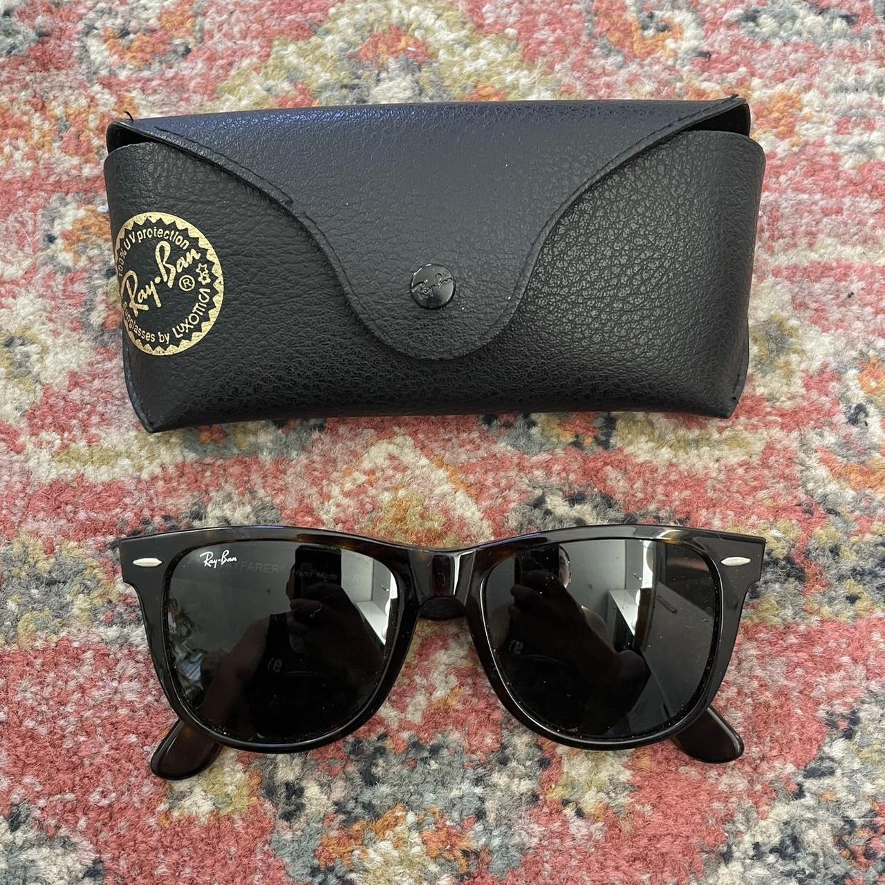 Ray Ban Wayfarers Tortoise Shell Used so pls see... | Depop