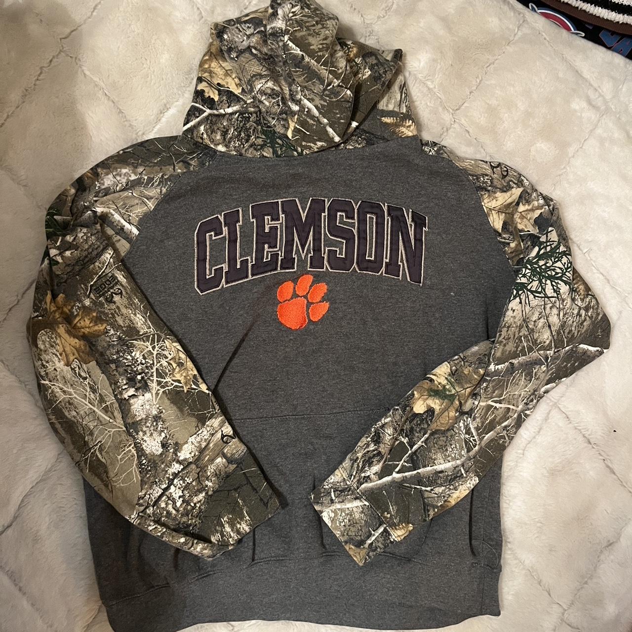 medium clemson camo hoodie - Depop