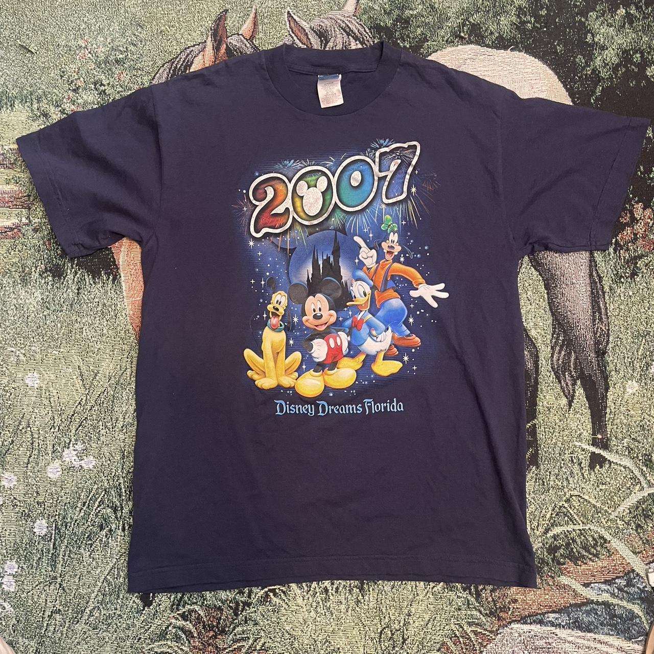 Vintage 2007 Walt Disney World Shirt Size: L Dm for... - Depop