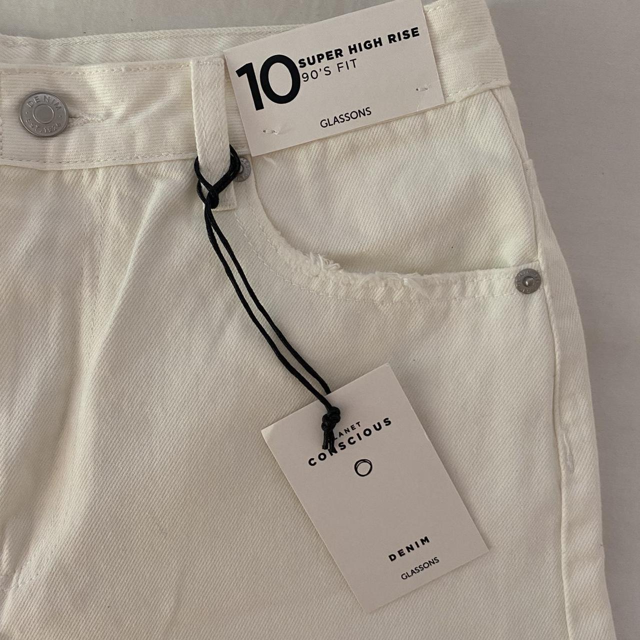 Glassons Super High Rise 90’s Fit Shorts- Size... - Depop