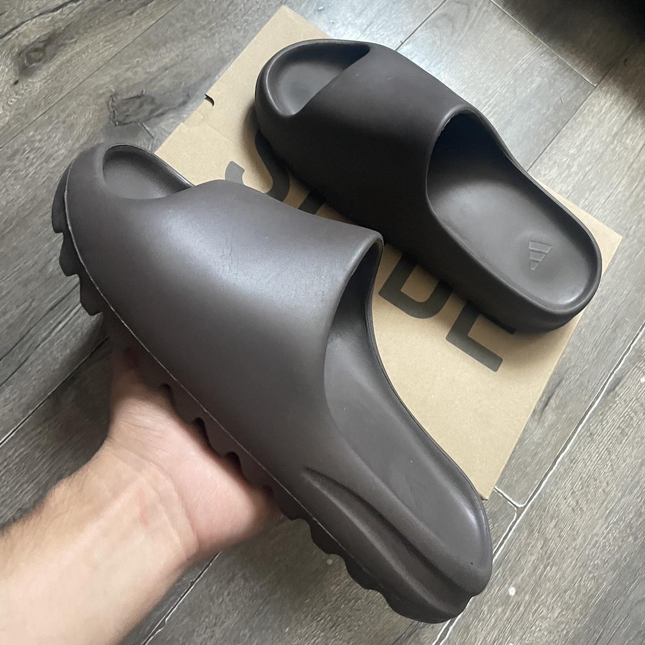 Brown Yeezy slides size 10 Only worn twice - Depop