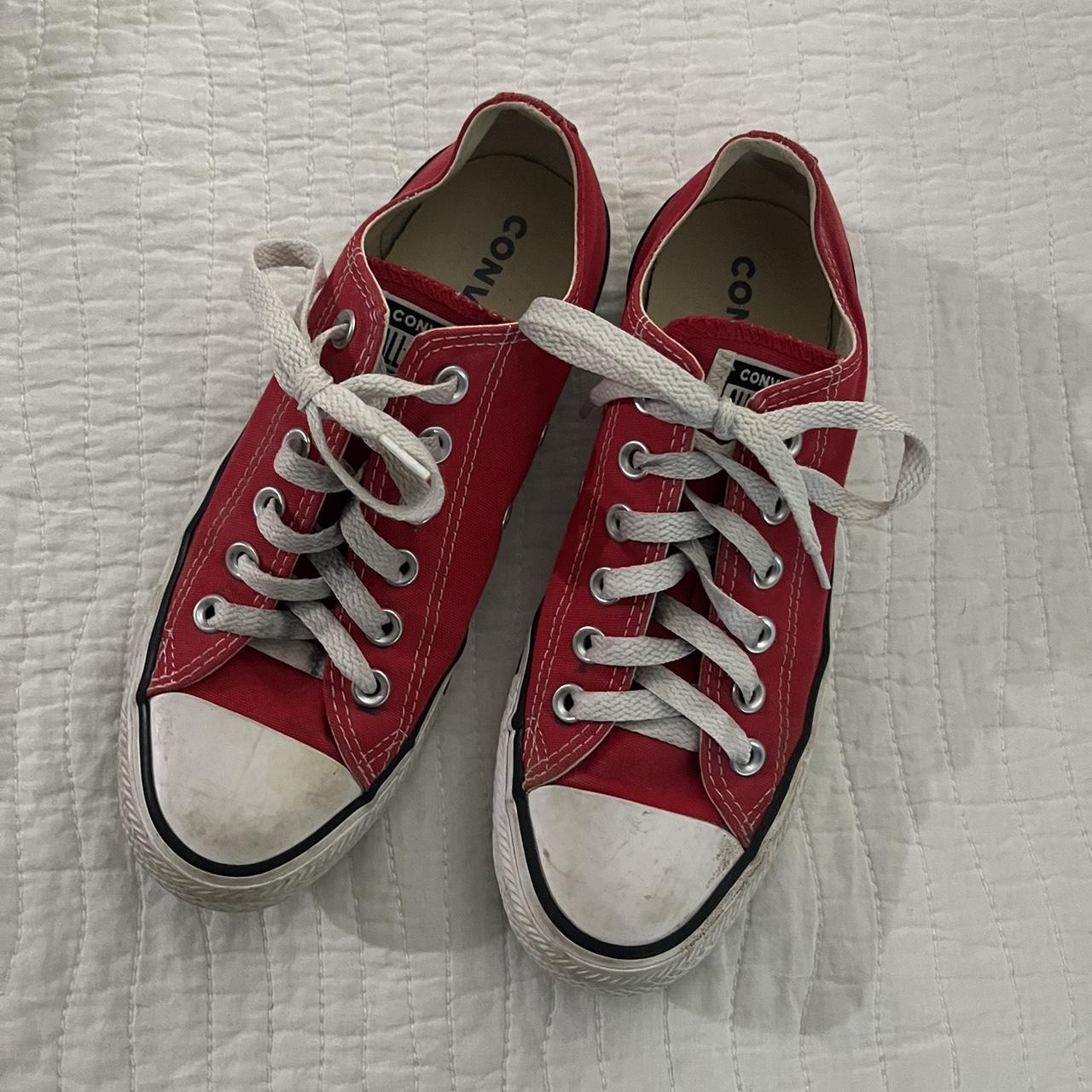 Red low top converse Size women’s 7 Kind of scuffed... - Depop