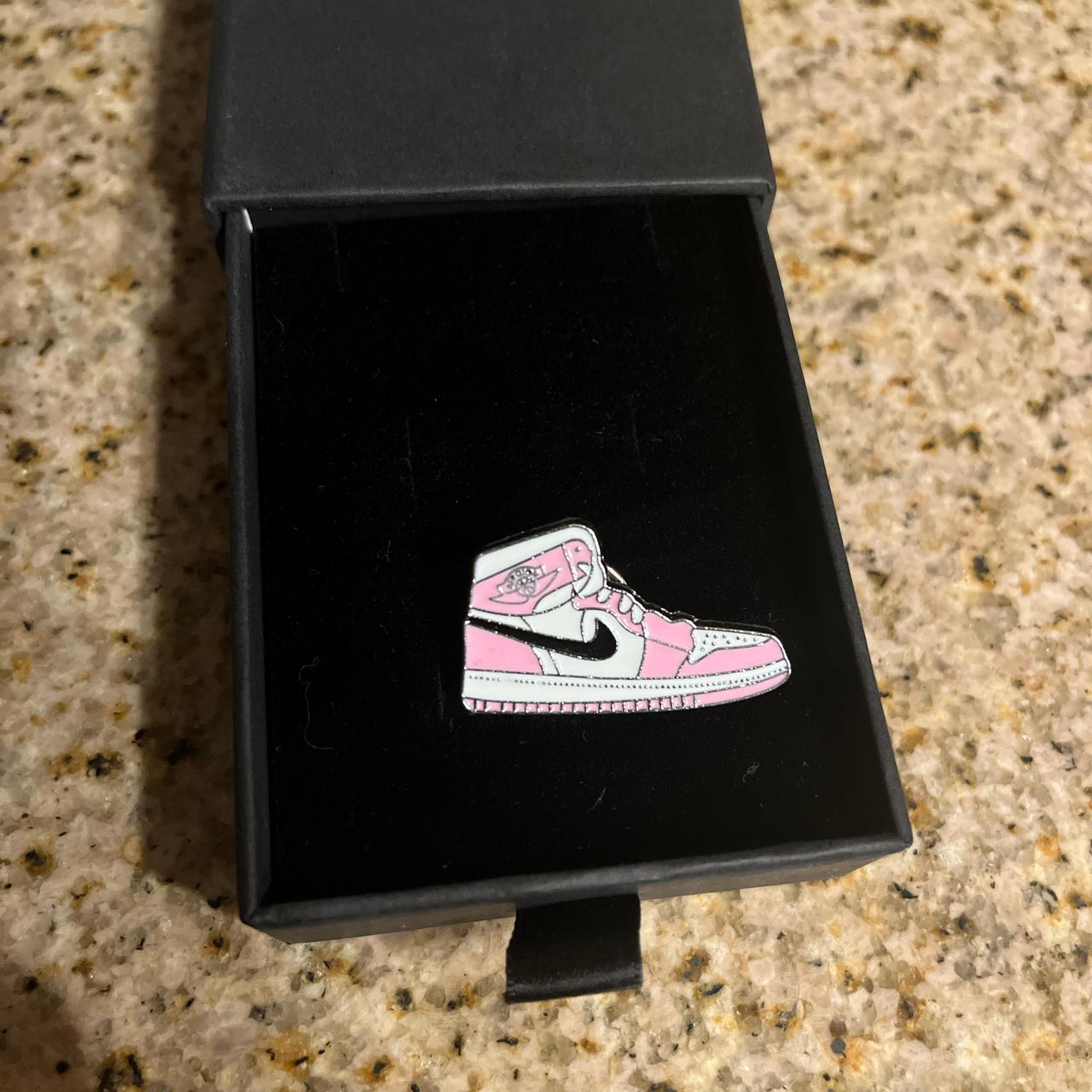 Jordan pin #jordanpin #pinkjordan #pins #pin #nba - Depop