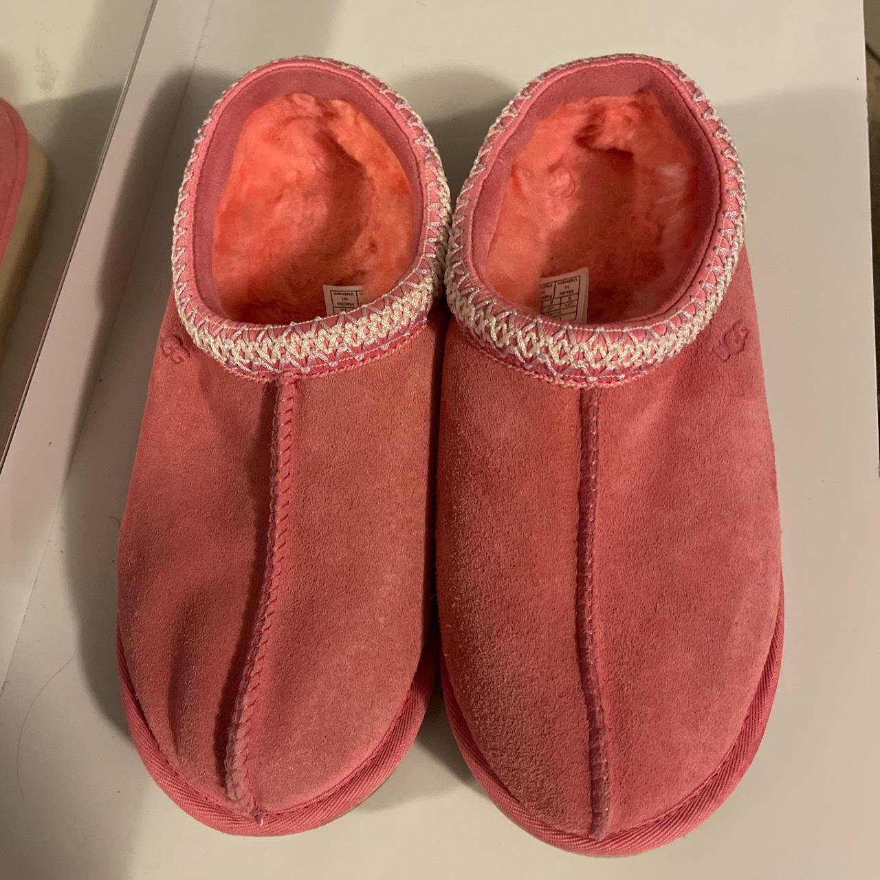 UGG pink Tasman Slipper #ugg #tasman #likenew - Depop