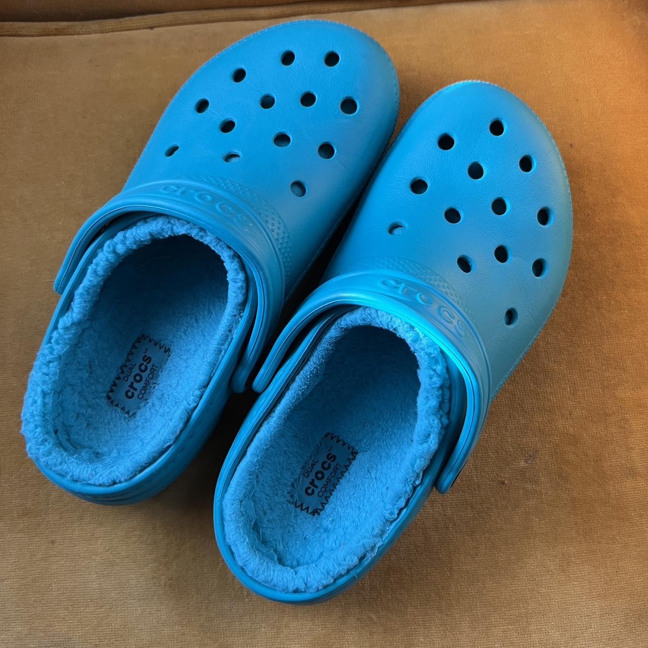 Teal Sherpa lined crocs Only worn once or twice!... - Depop
