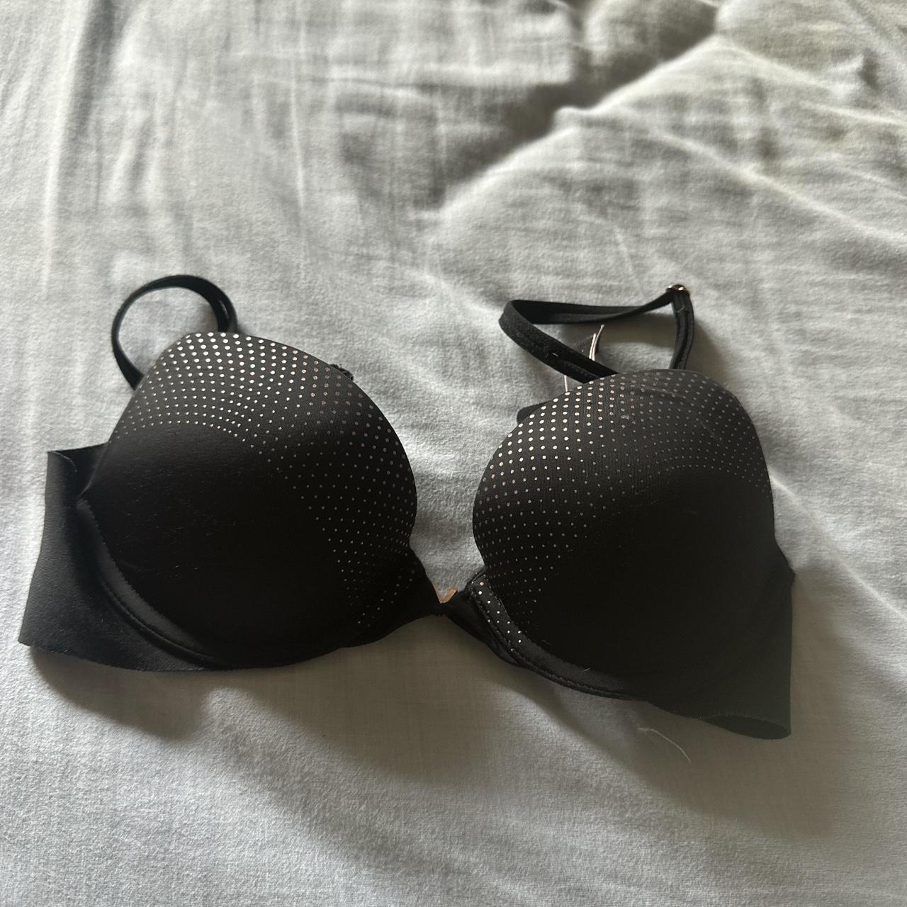 Another bra that I don’t wear! The material is super... - Depop