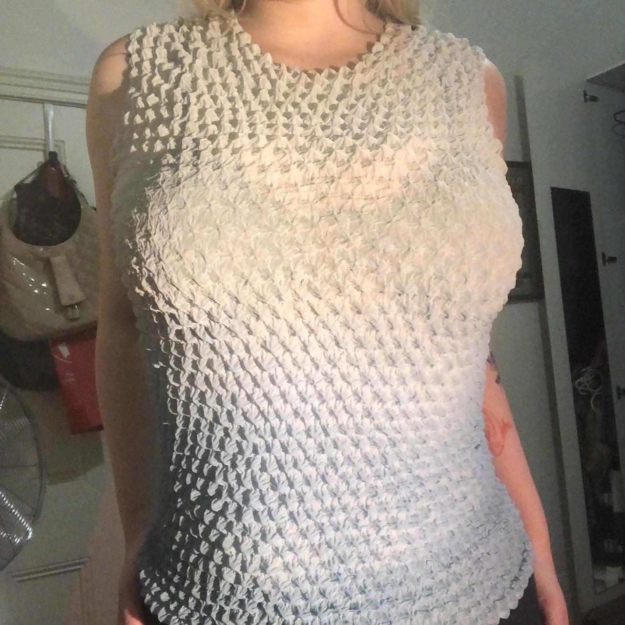 -super slay vintage y2k popcorn tank top -i froth... - Depop