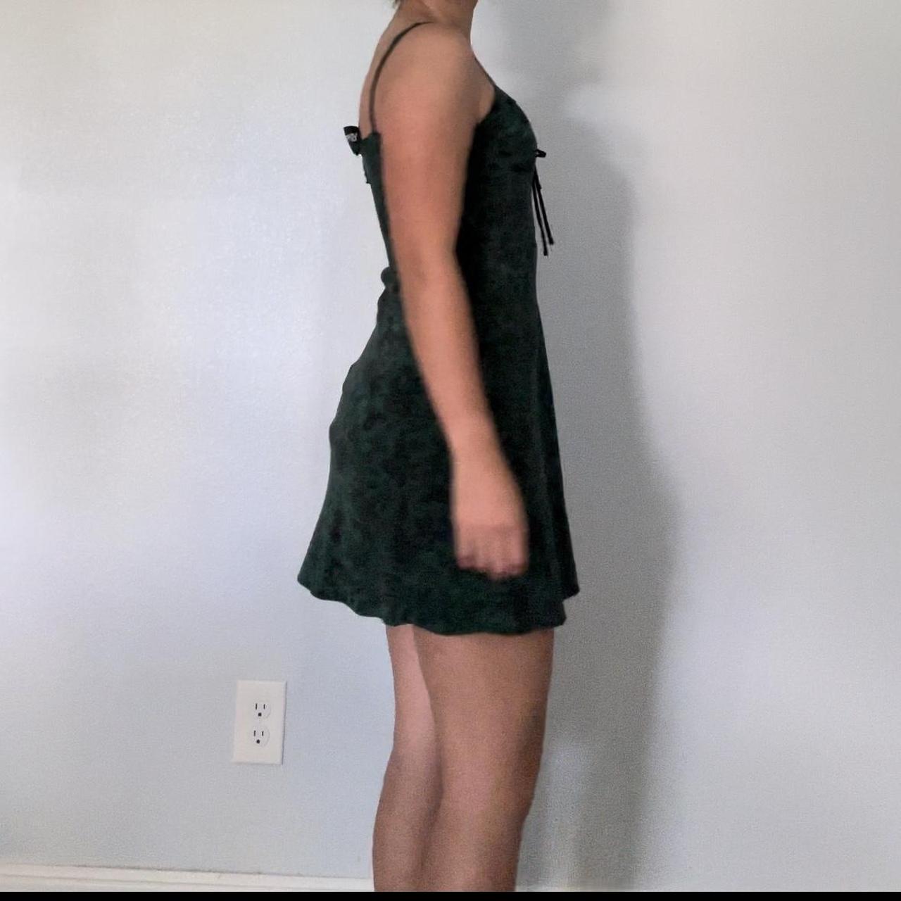 Réalisation Par Women's Green and Black Dress | Depop