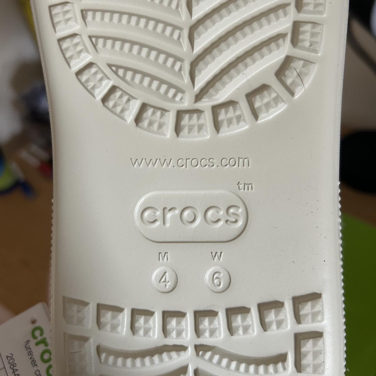 Brand new fuzzy crocs size women's 6. - Depop