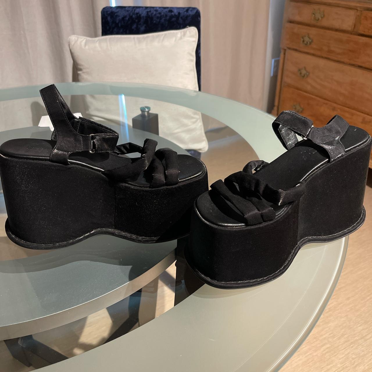 unif bubble platform sole measures to 10.5... - Depop