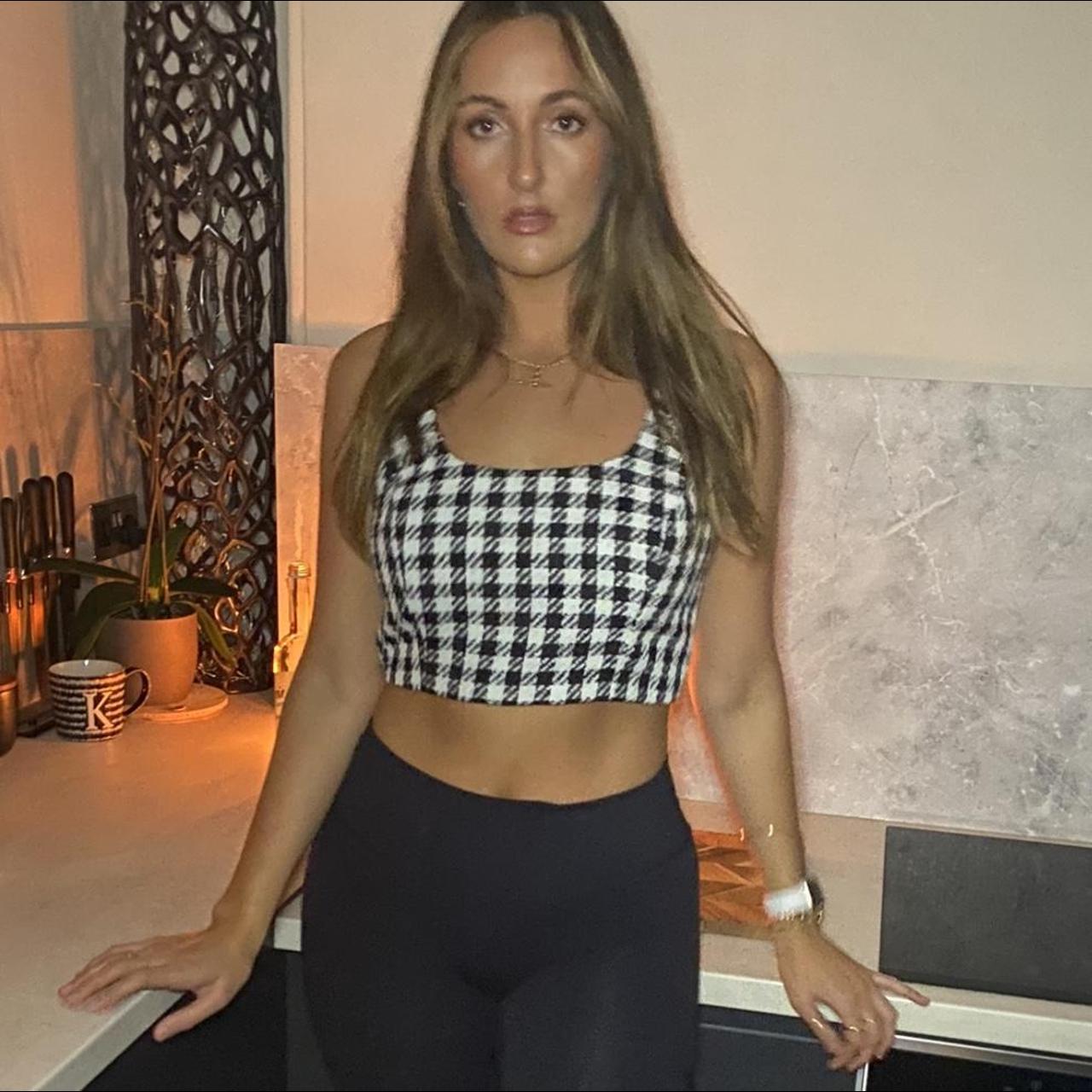 Black and white dogtooth pattern crop top Zip up... - Depop