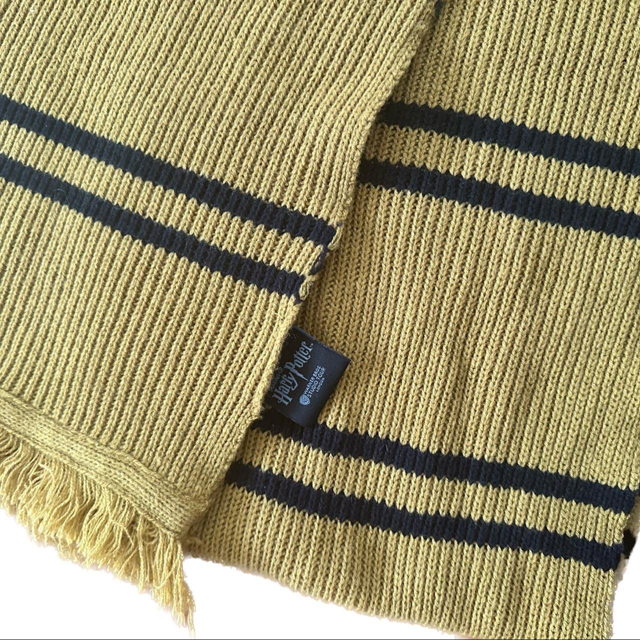 Harry Potter hufflepuff scarf. Official HP merch... - Depop
