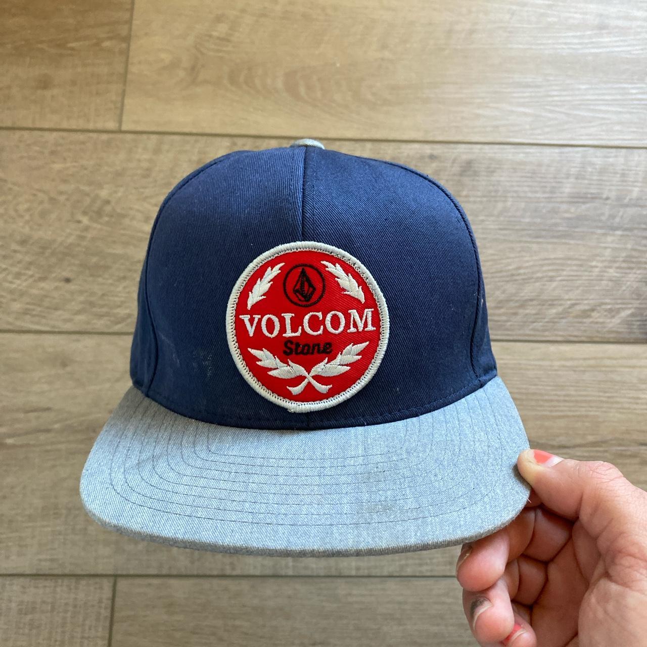 Volcom flatback adjustable hat - Depop