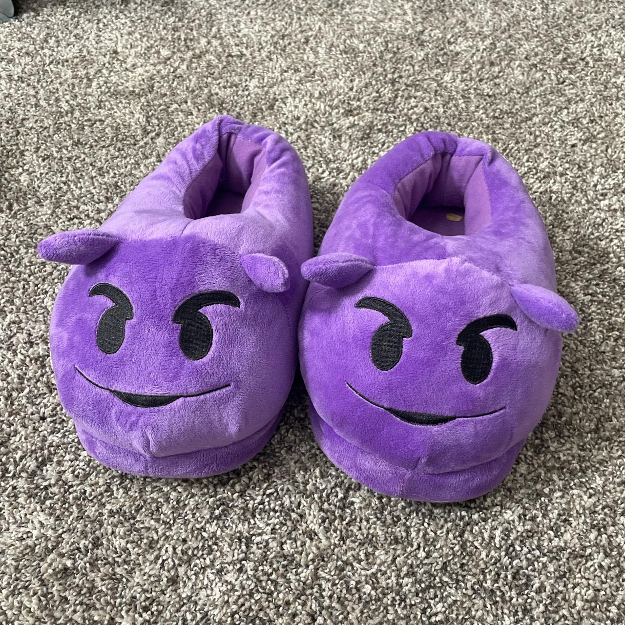 Devil emoji slippers size 6-7 - Depop