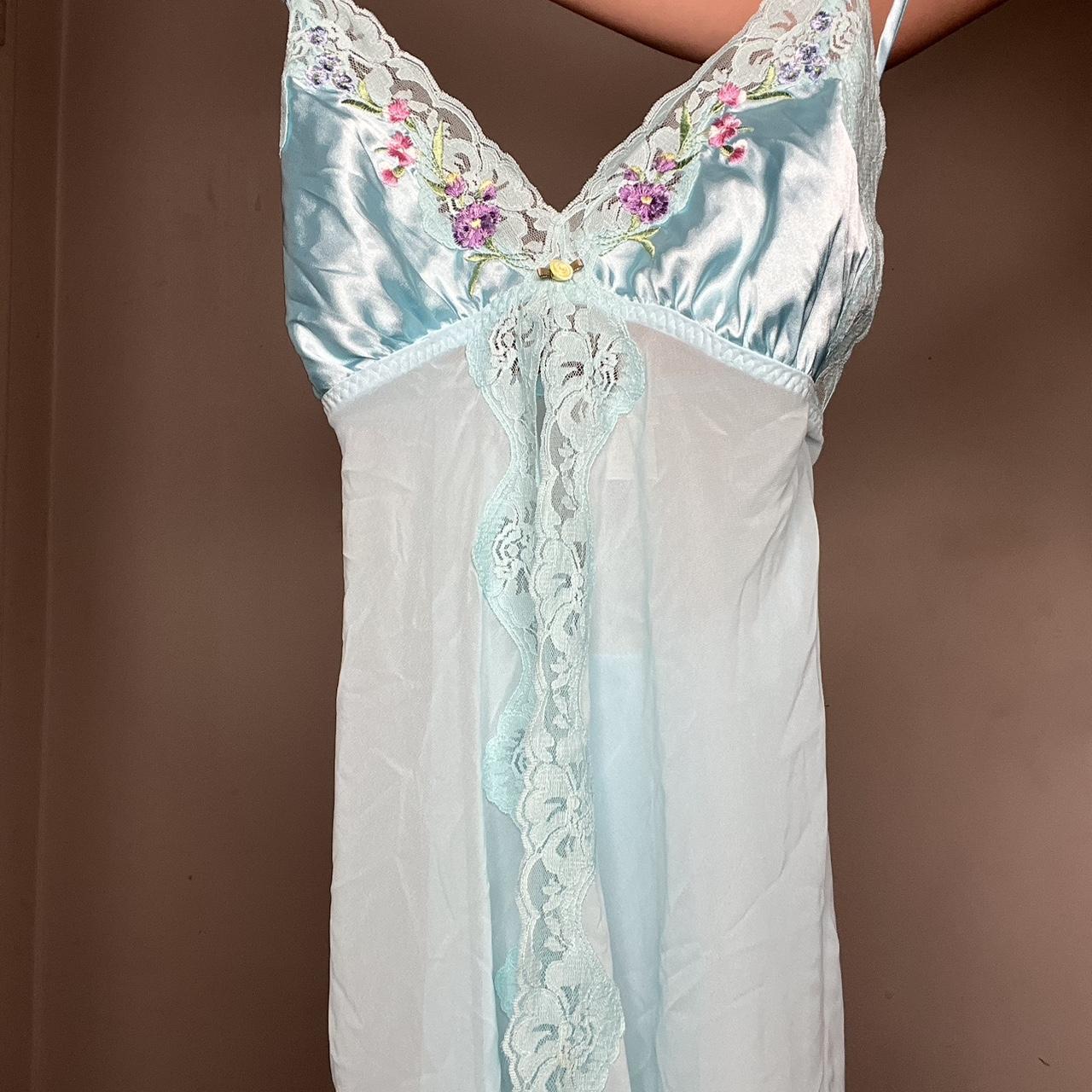 BRAND NEW WITH TAGS NEVEE WORN VINTAGE 90S SECRET... - Depop