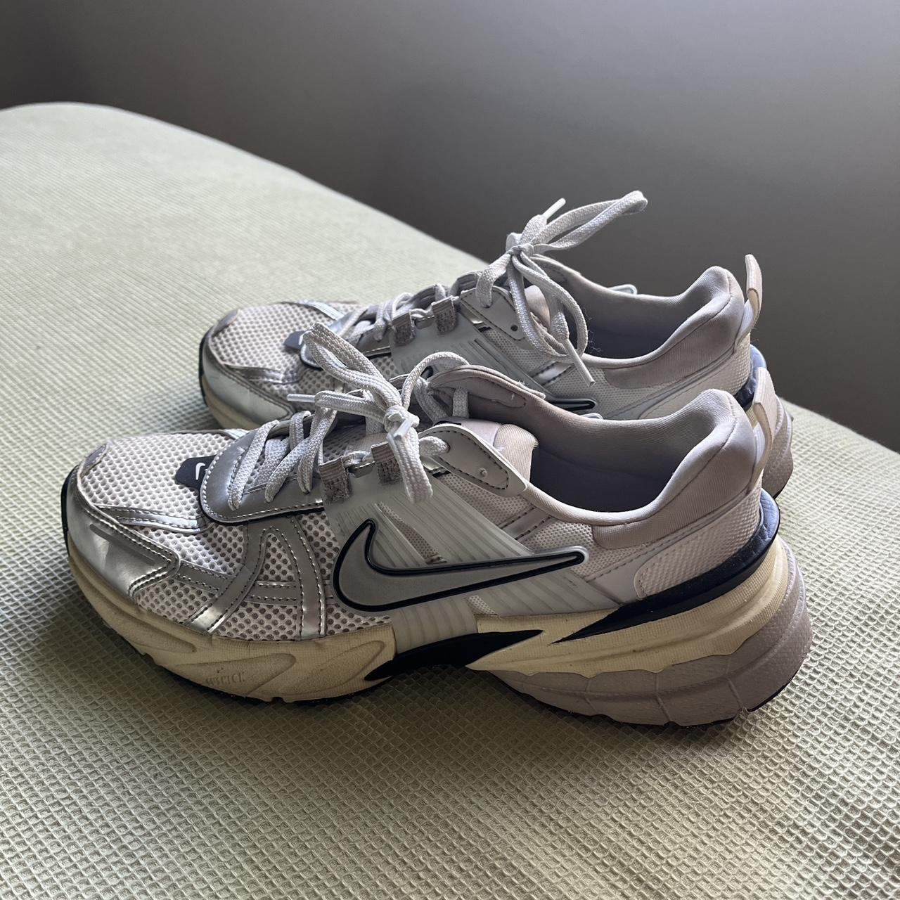 Nike v2k run Women’s 8 - Depop