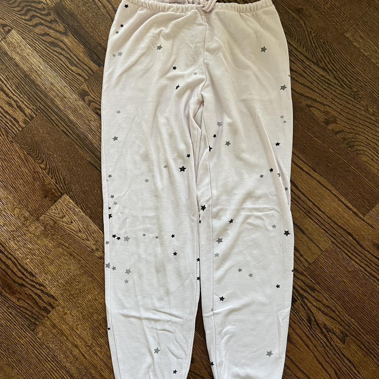 chaser sweatpants super cute and SO soft great... - Depop