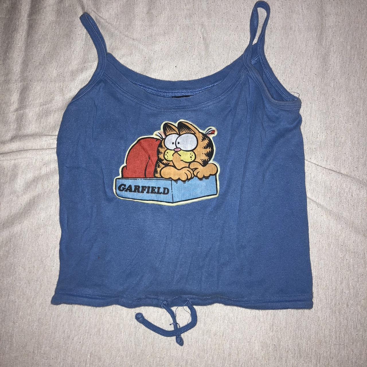 Vintage Garfield cropped tank bottom has a string to... - Depop