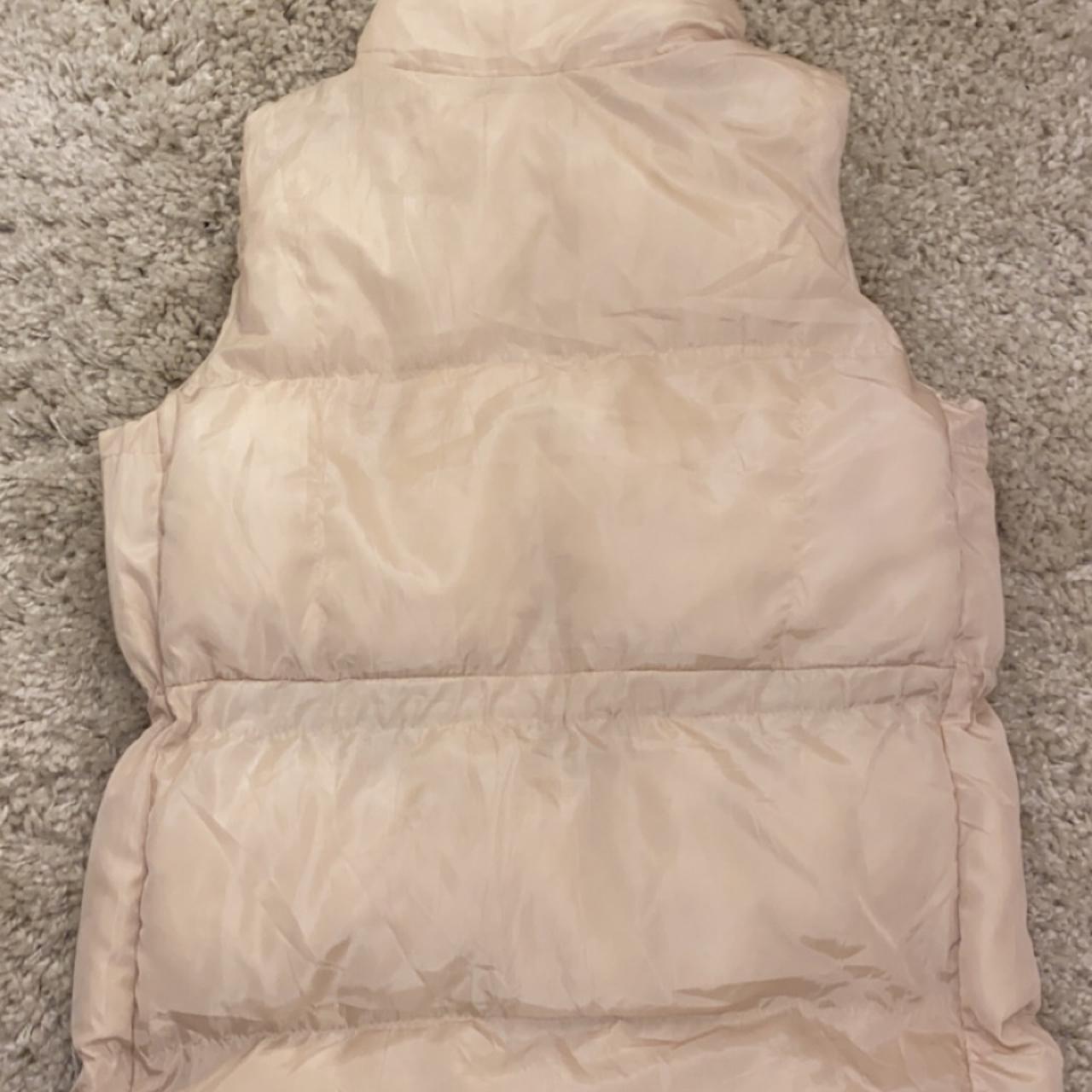 Boohoo cream gilet in size small🖤 Been worn a... - Depop