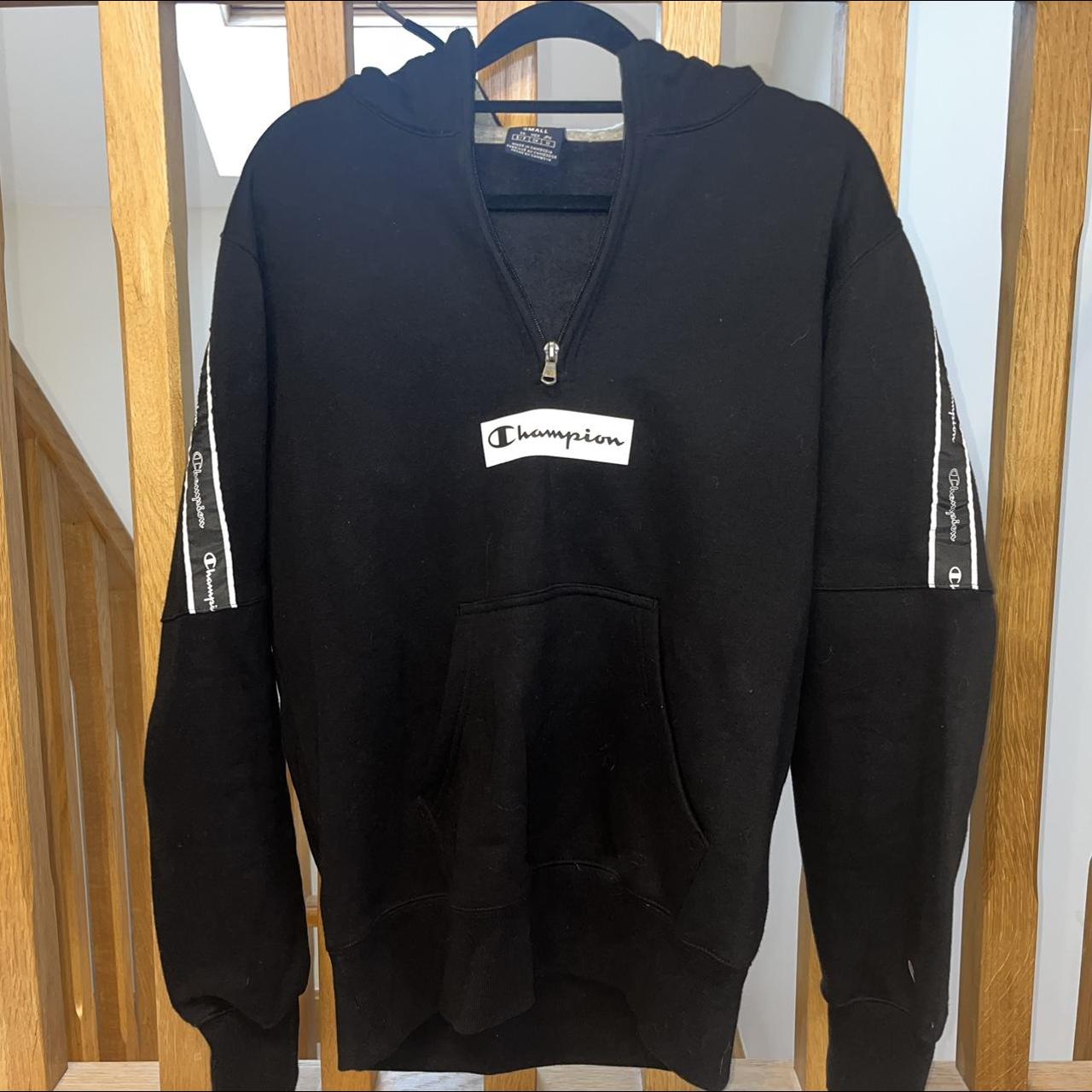 Champion Men's Jumper | Depop