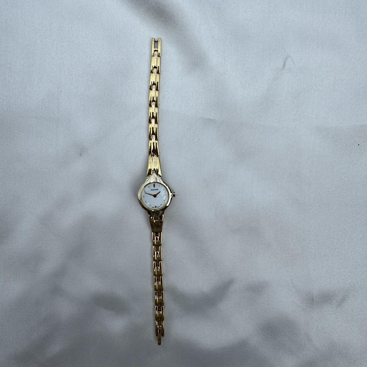 Accurist dainty vintage gold watch with white... - Depop