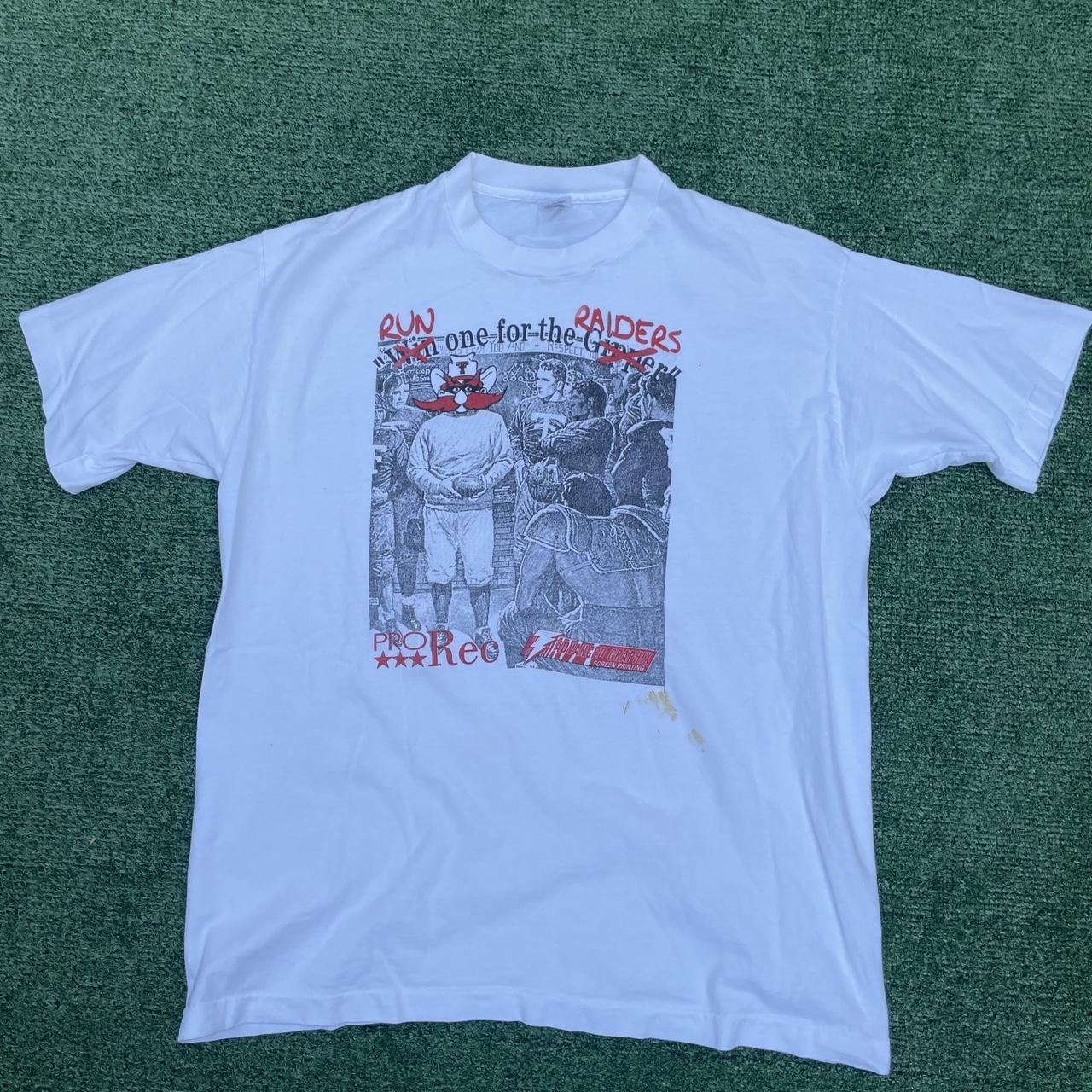 Single stitch Fruit of the loom Texas Tech XL Flaws... - Depop