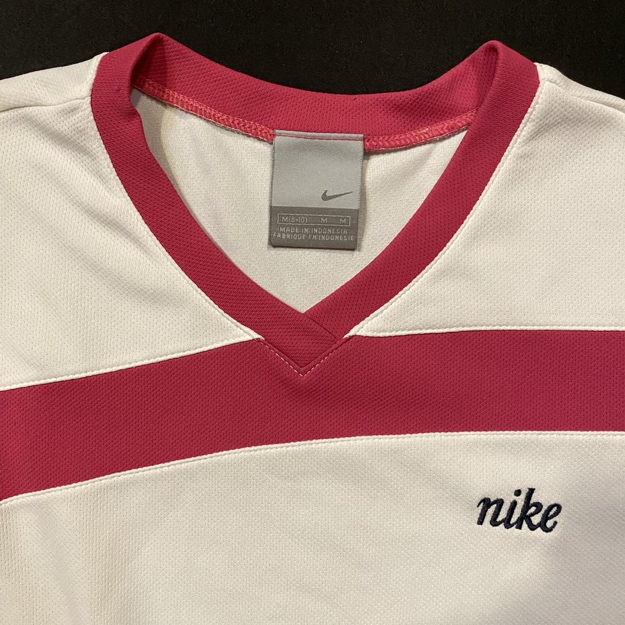 Vintage Early 2000’s Y2K Nike V Neck Long Sleeve... - Depop