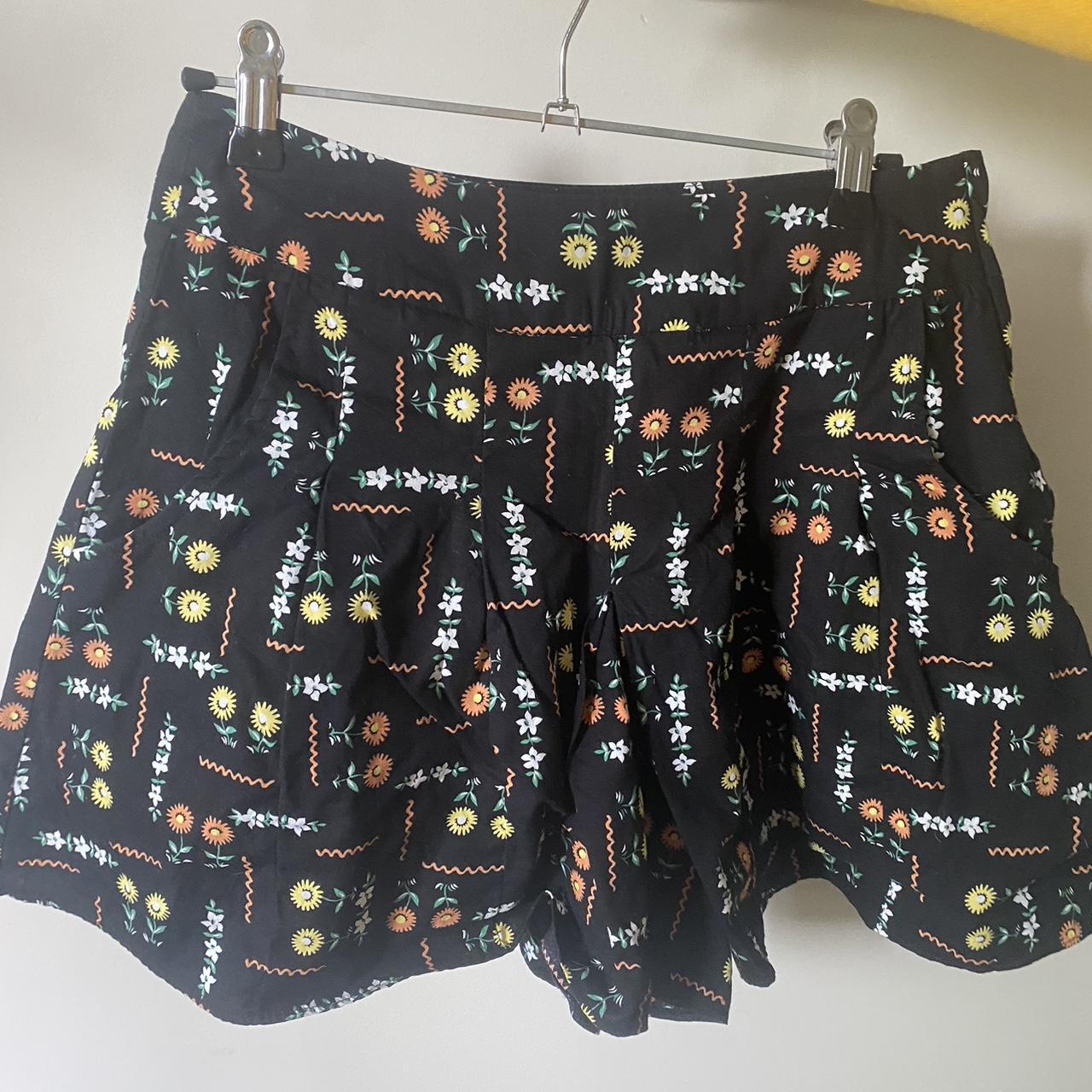 Dangerfield shorts /skort - Depop