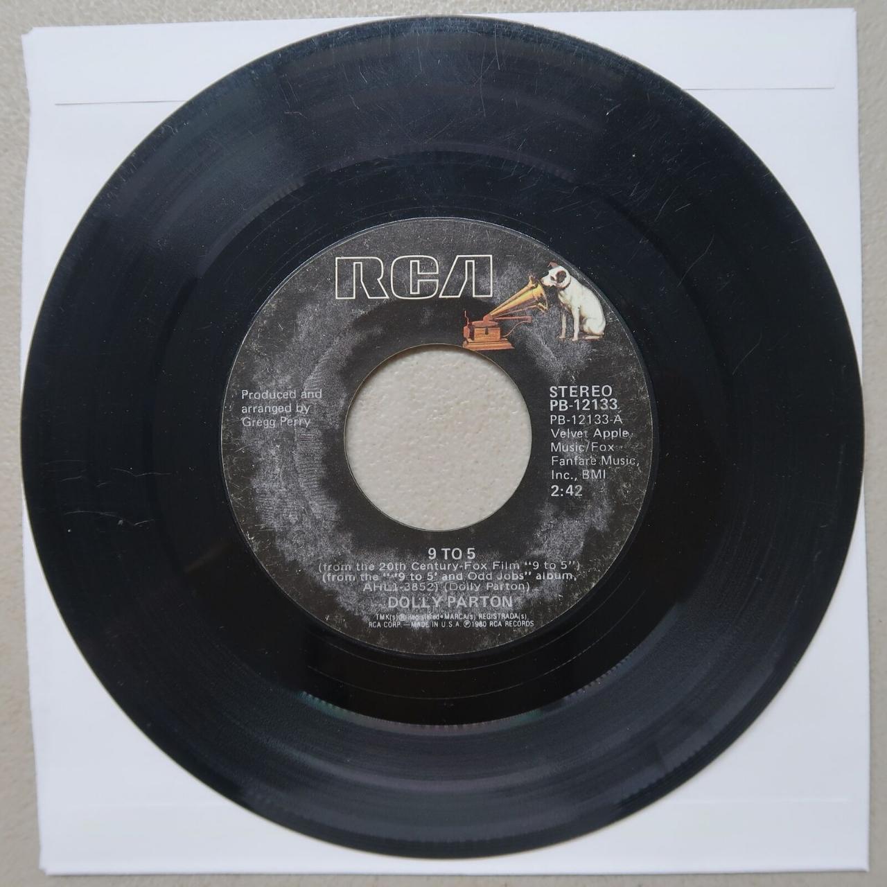 Cds-and-vinyl | Depop