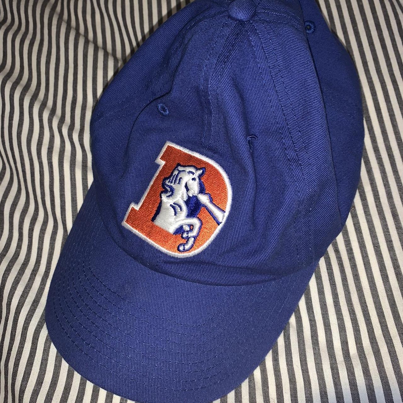 Vintage Denver Broncos cap Worn once as it doesn’t... - Depop