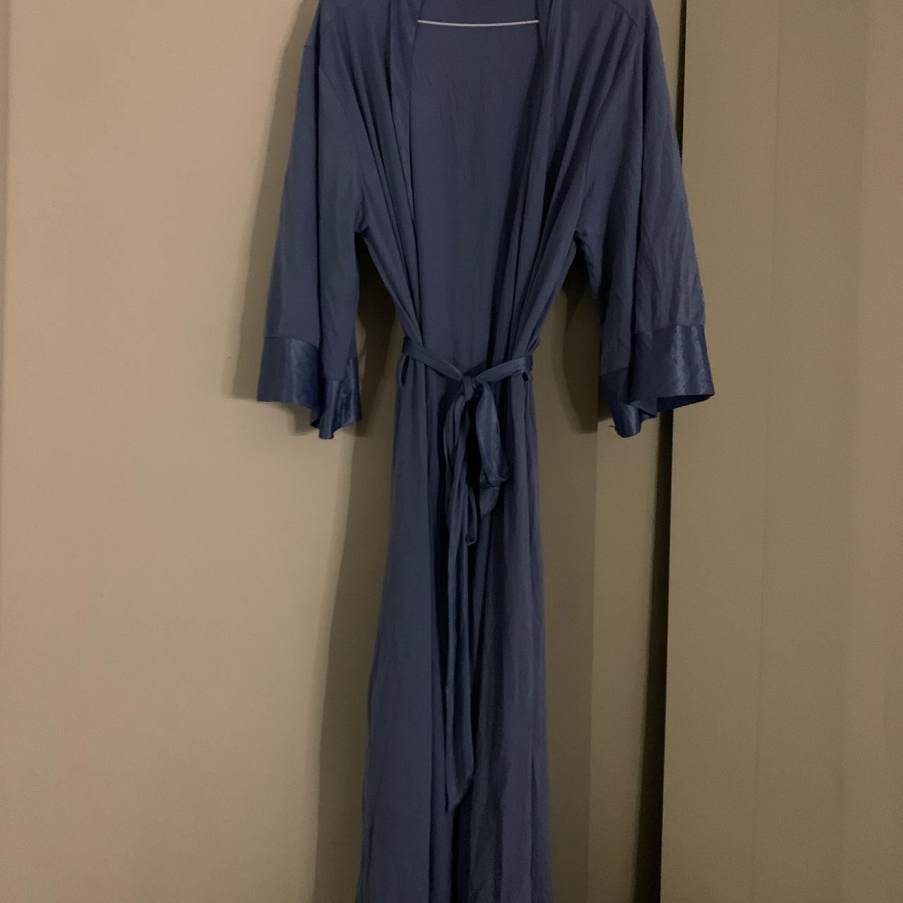 blue robe size medium - Depop