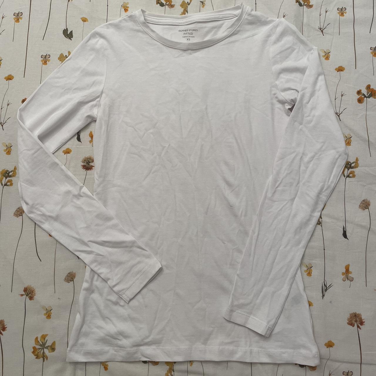 White Cotten Dunnes long sleeve top :) 🤍 !! PLEASE... | Depop