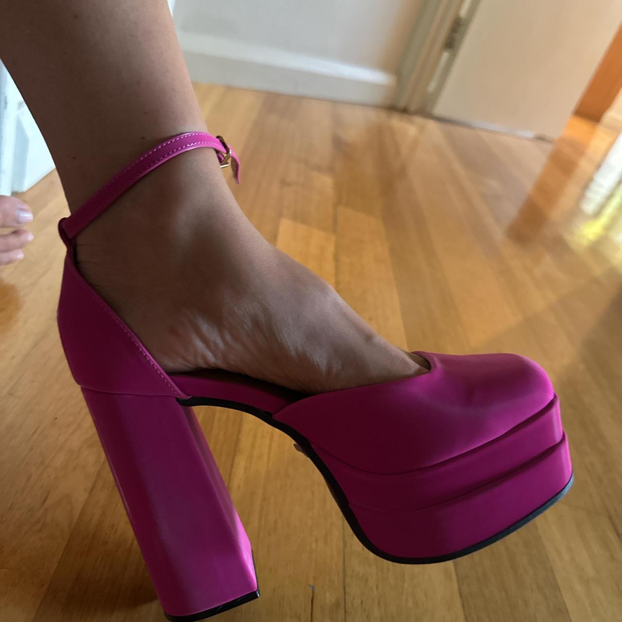 Stunning pink heals with platform | Depop
