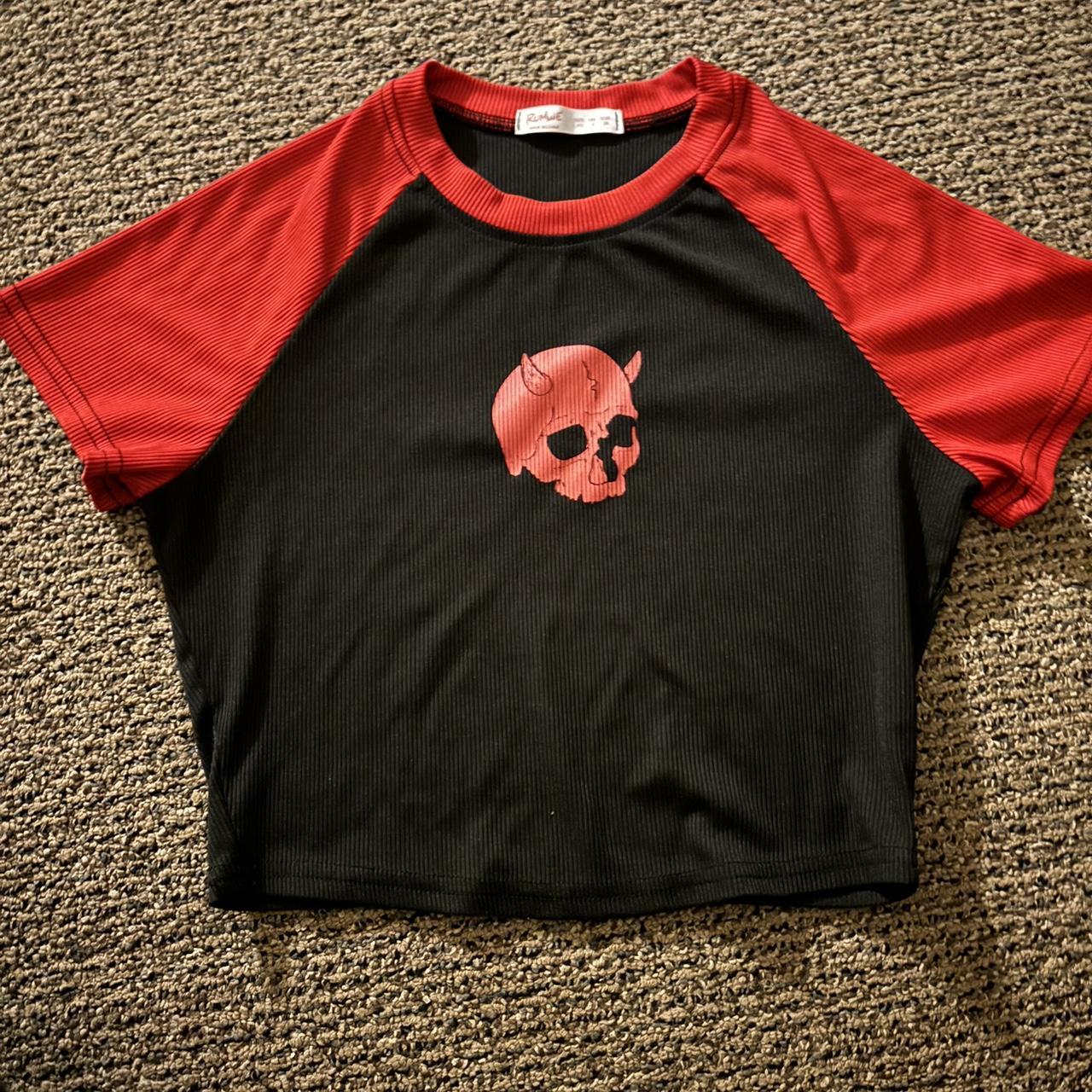 Skull Crop Top #depop #edgy #punk #metal #depopfamous - Depop