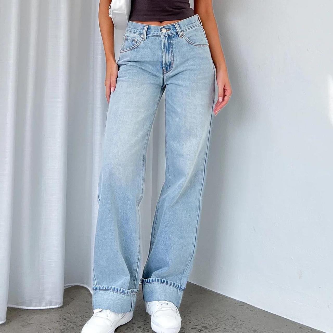 low rise white fox jeans - size small brand new w tags - Depop