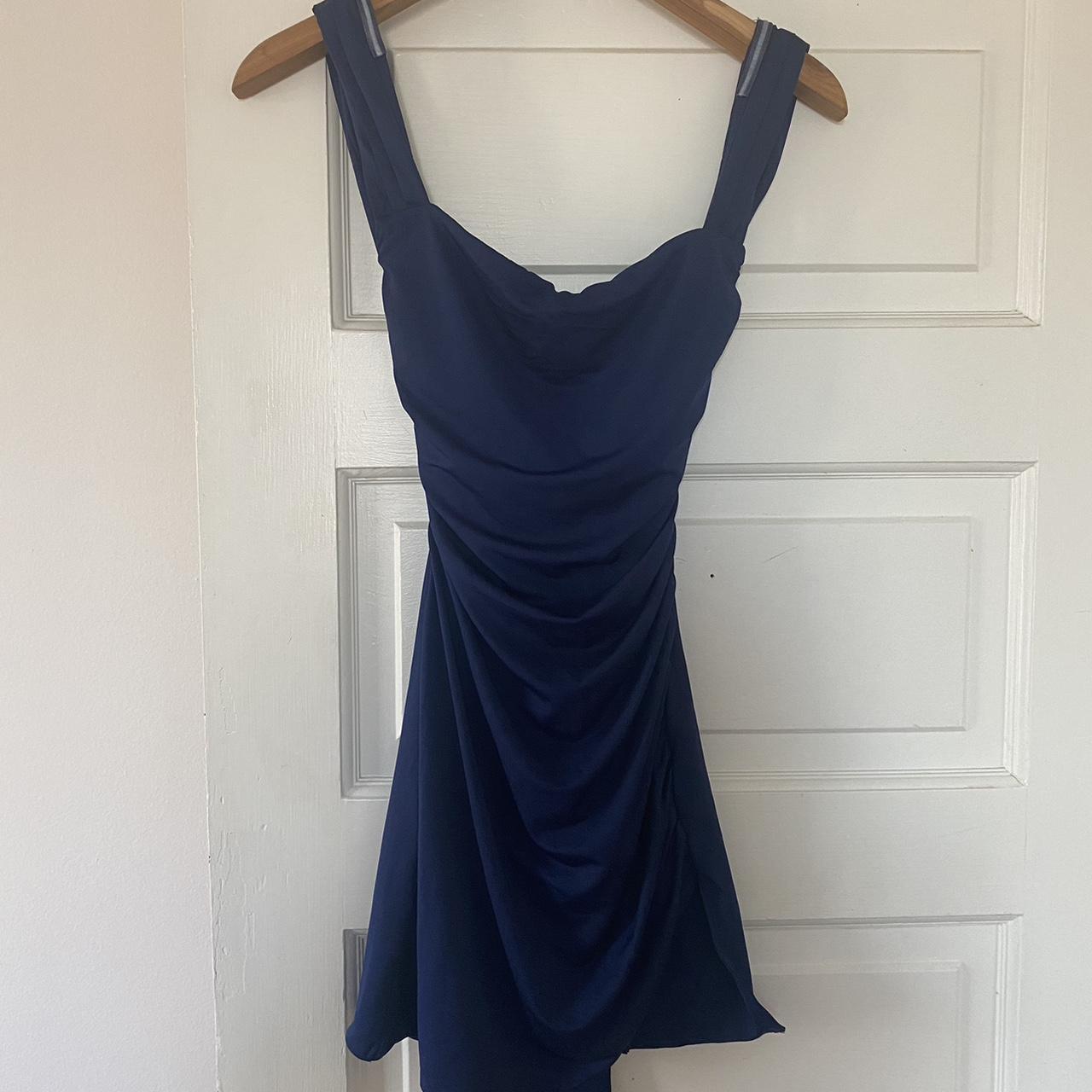That’s so fetch Navy blue ruched mini dress new with... | Depop