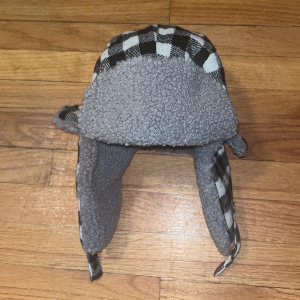 fuzzy plaid trapper hat 🥥🦨🤍 never worn, literally... - Depop