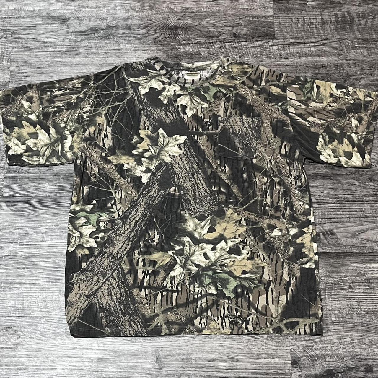 Mossy Oak camo classics pocket T Size XL... - Depop