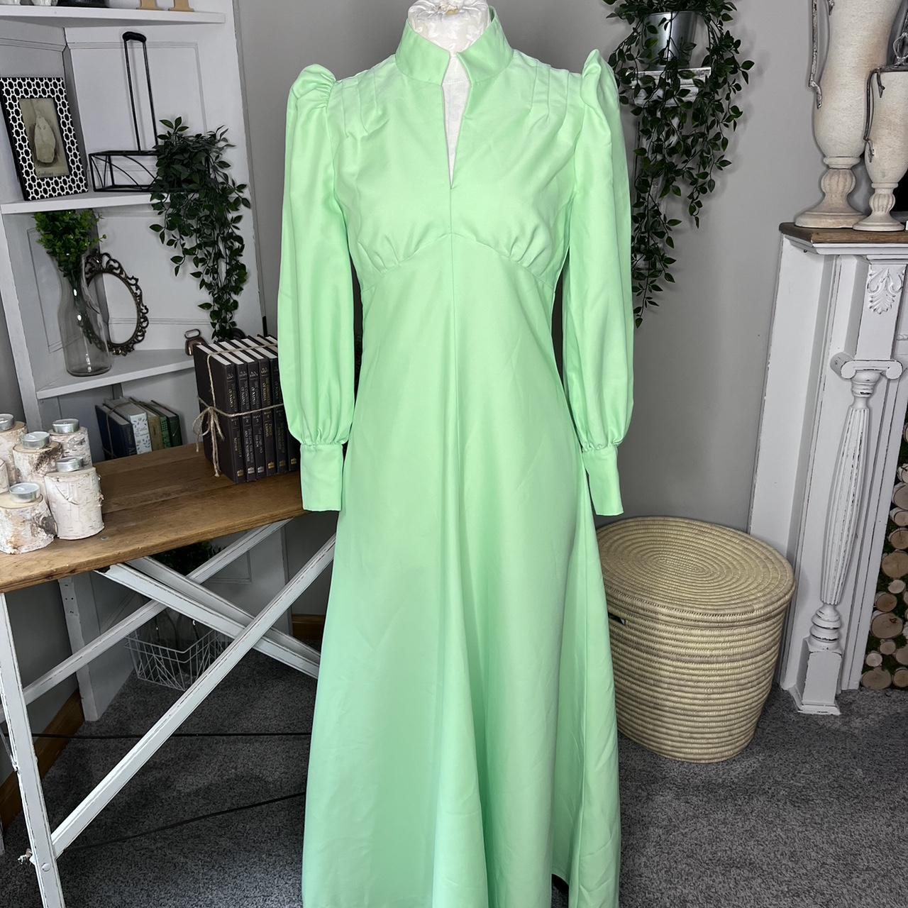 Amazing Vintage 70s maxi dress with poof long... - Depop