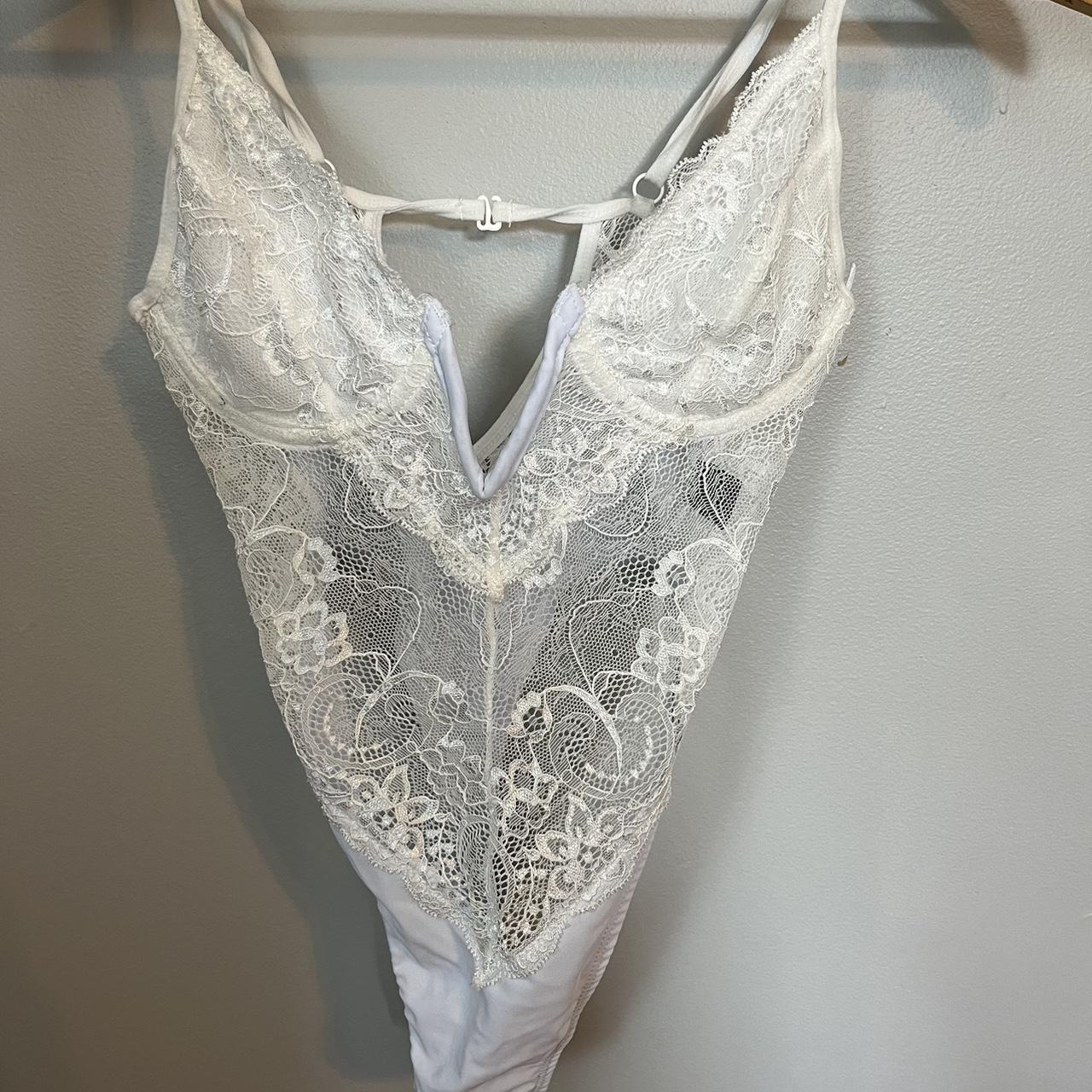 Boutique La Vie en Rose Women's White Bodysuit | Depop