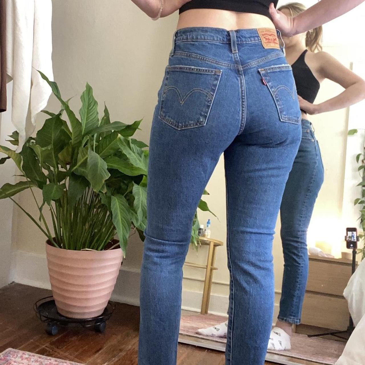 LEVI’S 501 jeans SIZE 27 #levi’s #501jeans #jeans - Depop