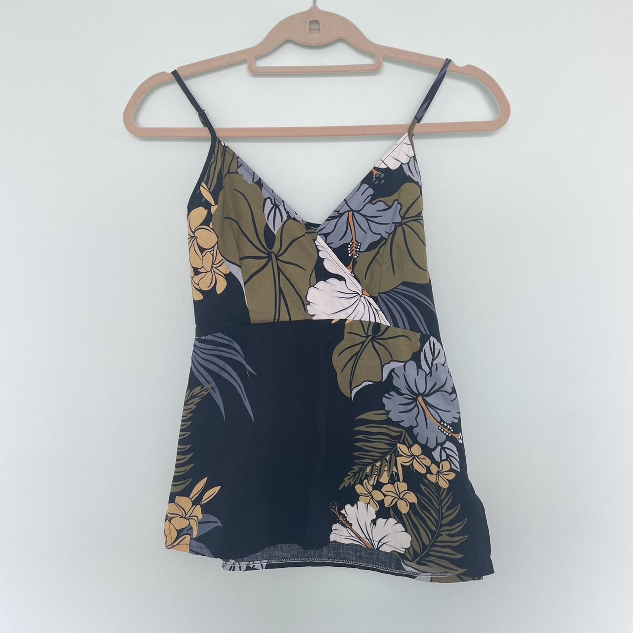 - Y2K cami top with hibiscus print !! - Cute and... - Depop