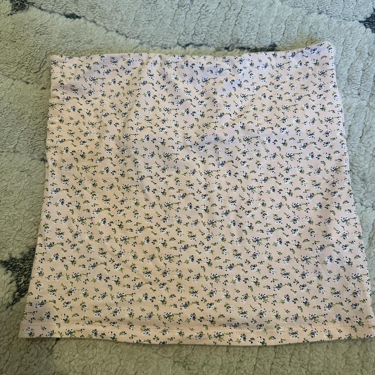 subdued floral tube top. never worn. - Depop