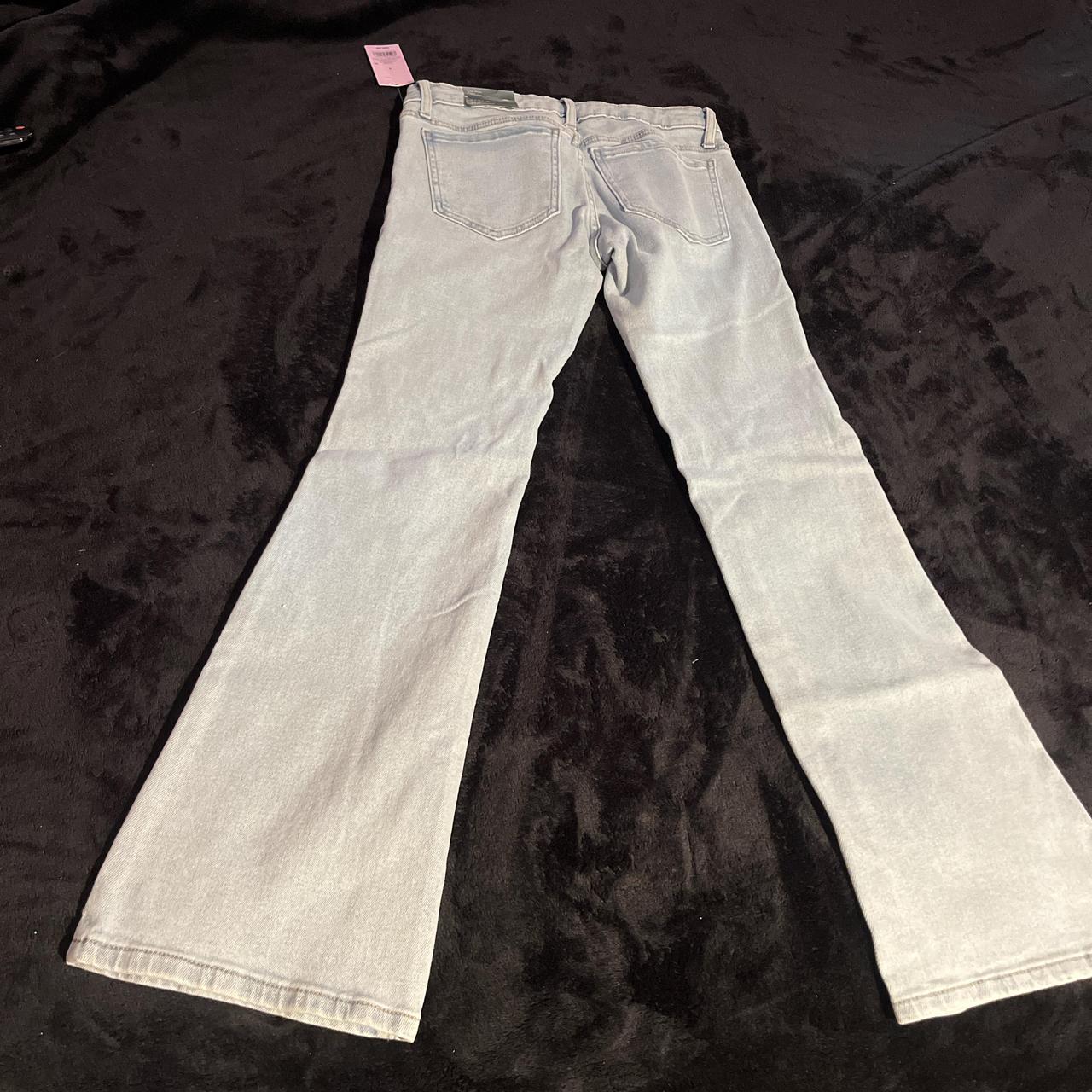 Target Wild Fable low rise flare jeans size 4 - Depop