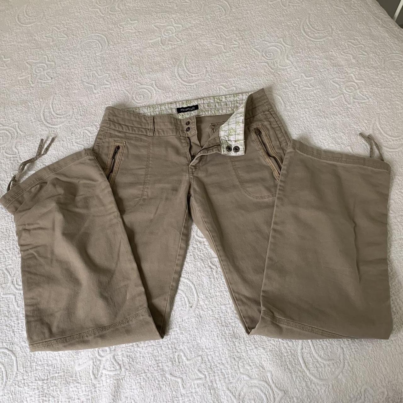 Early 2000s low rise khakis Tag says medium, fits... - Depop