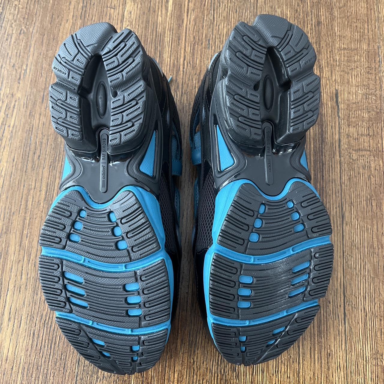 Raf Simons x Adidas ozweego special box with socks - Depop